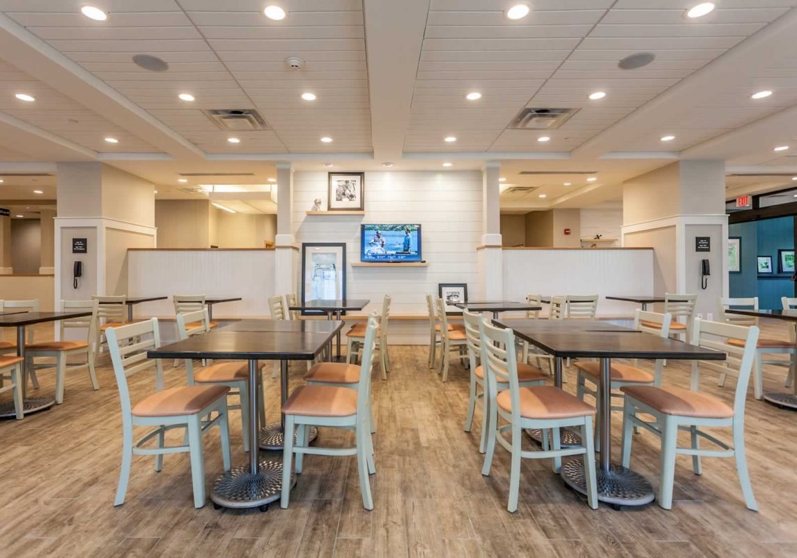 Hampton Inn Interiors - WBRC Architects/Engineers