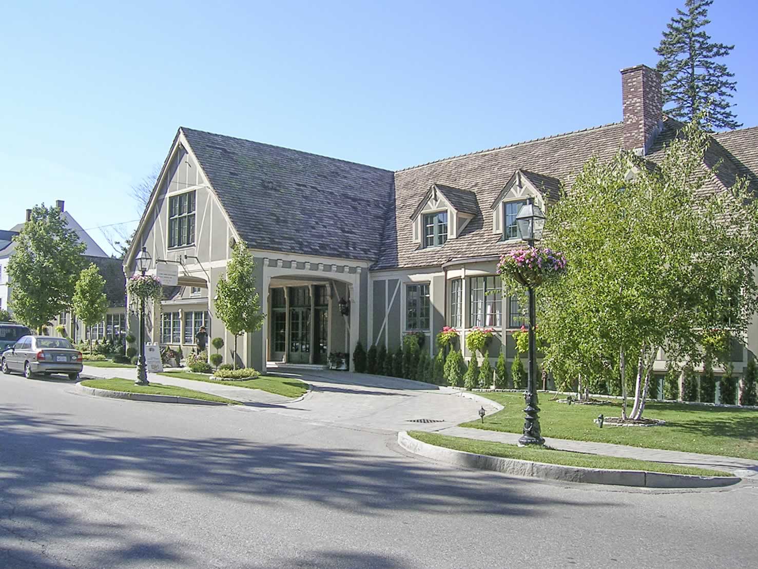 Harborside Hotel Welcome Center - WBRC Architects/Engineers